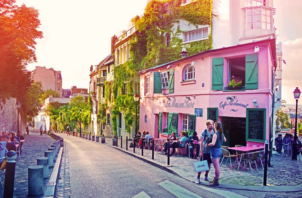 10 Fun Things To Do In Montmartre - Follow Me Away