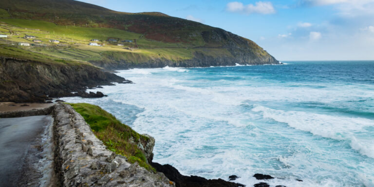 12 Best Stops on Dingle's Slea Head Drive - Follow Me Away