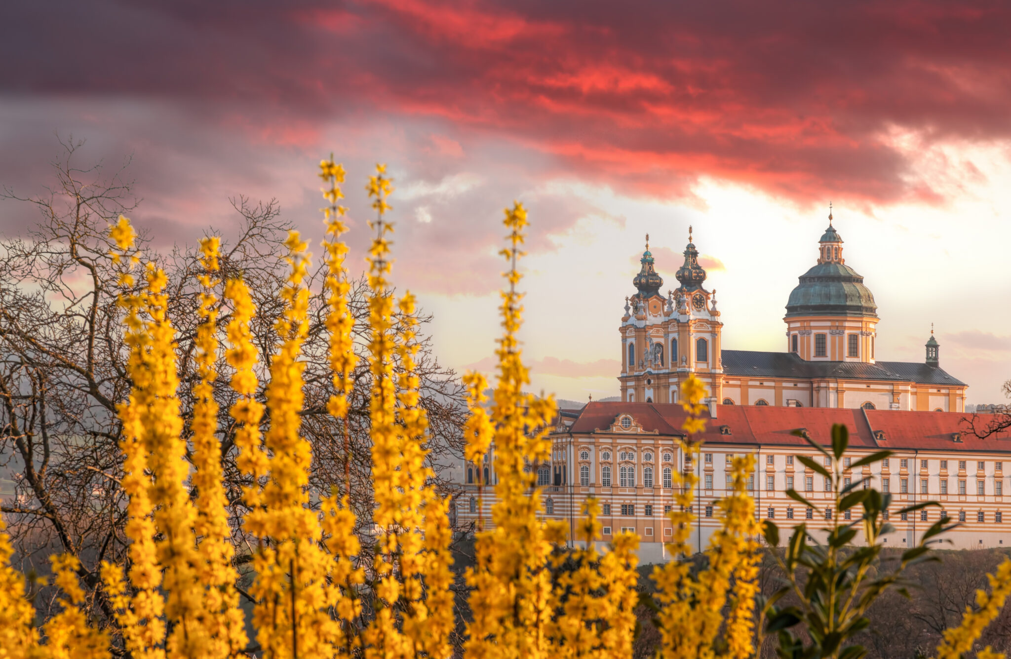 10 Prettiest Towns In Austria Out Of A Fairy Tale - Follow Me Away
