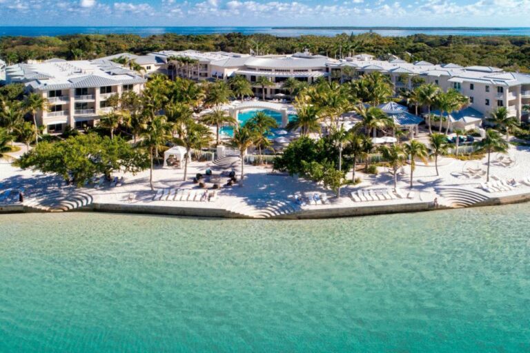 12 Best Resorts in the Florida Keys Not To Miss - Follow Me Away