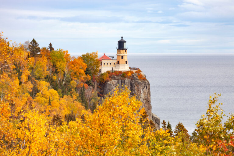10 Best States For Fall Foliage in the USA - Follow Me Away